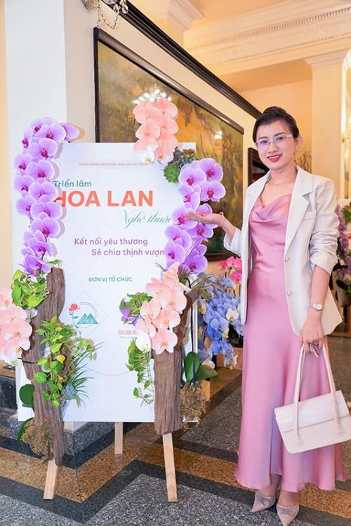 Hoa Chân Thật Tham Dự Triển Lãm Hoa Lan Nghệ Thuật Năm 2024